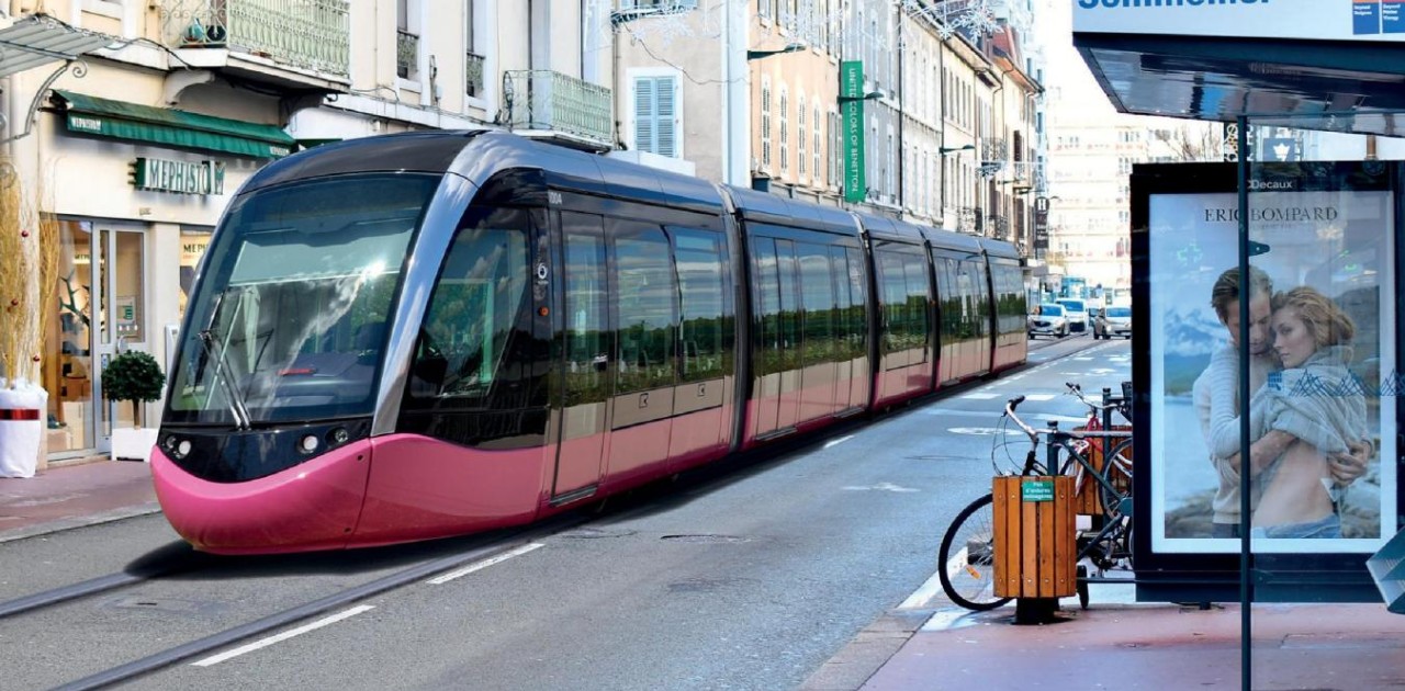 Grand Annecy : un tram à Annecy, un bus en site propre intégral rive ...