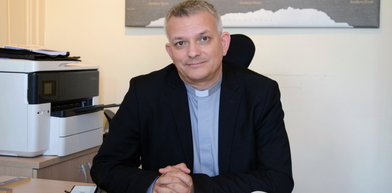 Père Vincent Sénéchal, supérieur des MEP : "Je peux vous assurer qu'il n’y a pas de réseau au ...